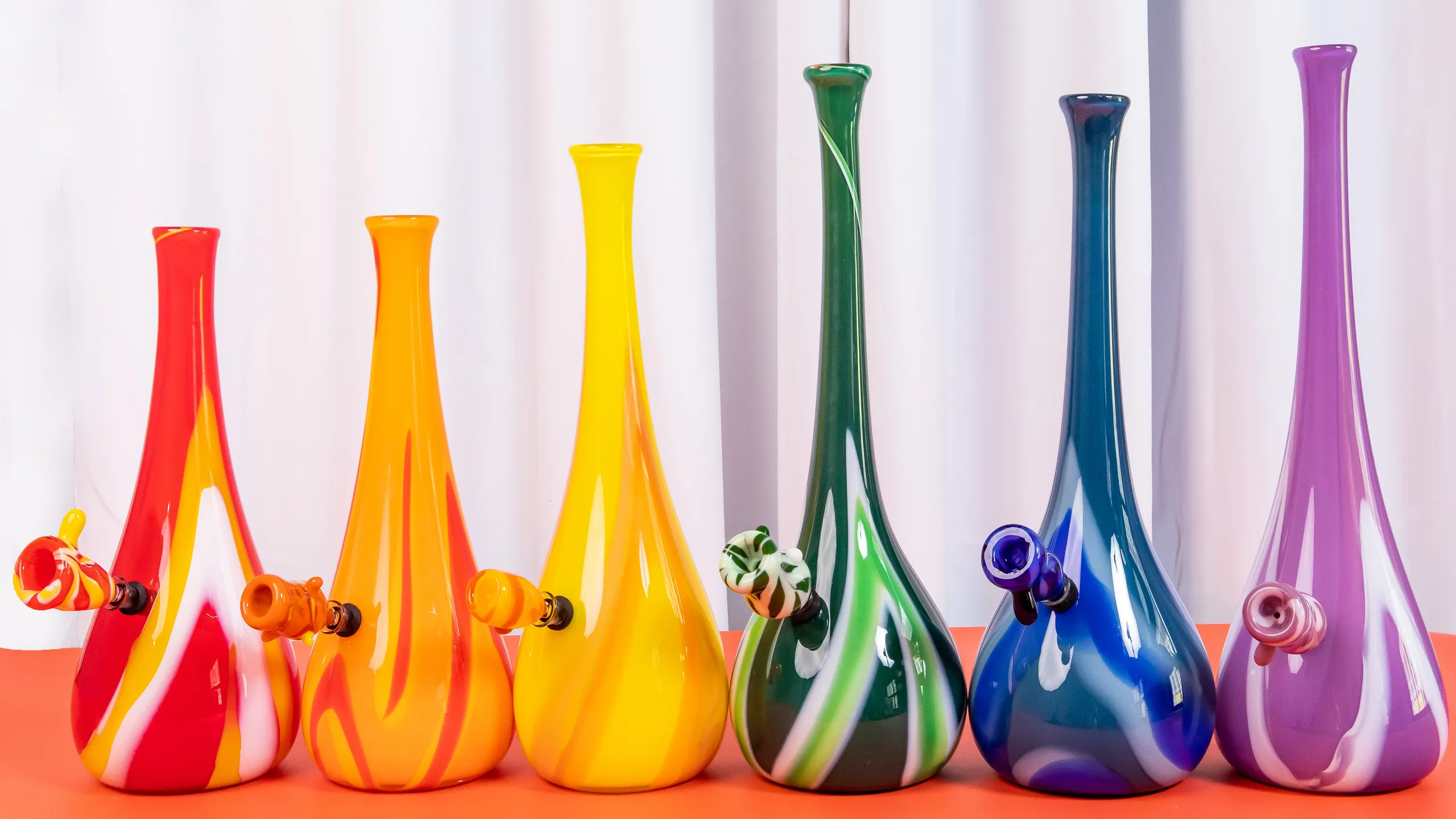Choosing the Perfect Bong: A Guide to Finding Your Ideal Type - Weed ...