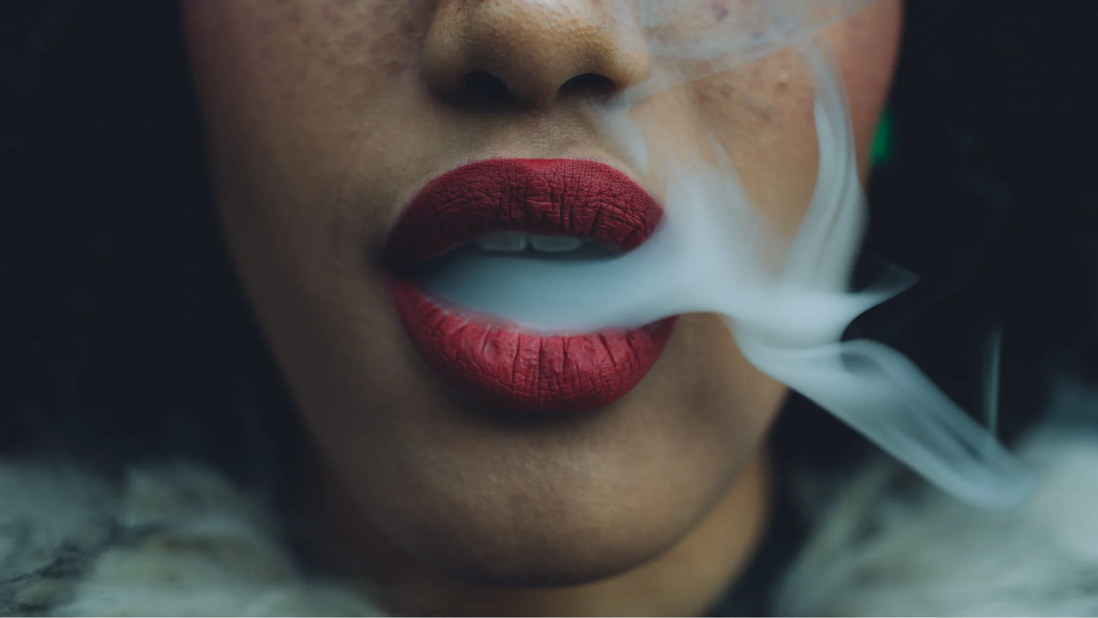 How to Smoke Weed Properly - Weed Delivery Vancouver