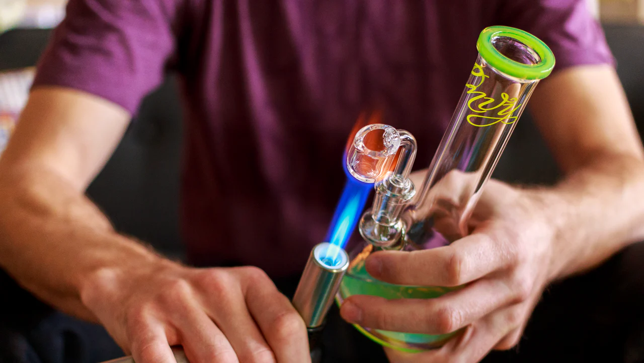 The Best Torch for Your Dab Rig - Weed Delivery Victoria